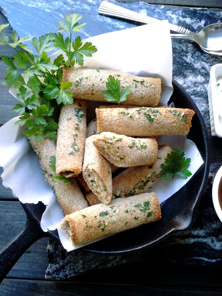 Bread Paneer Rolls Recipe, How to make Bread Paneer Rolls - Raj's Kitchen
